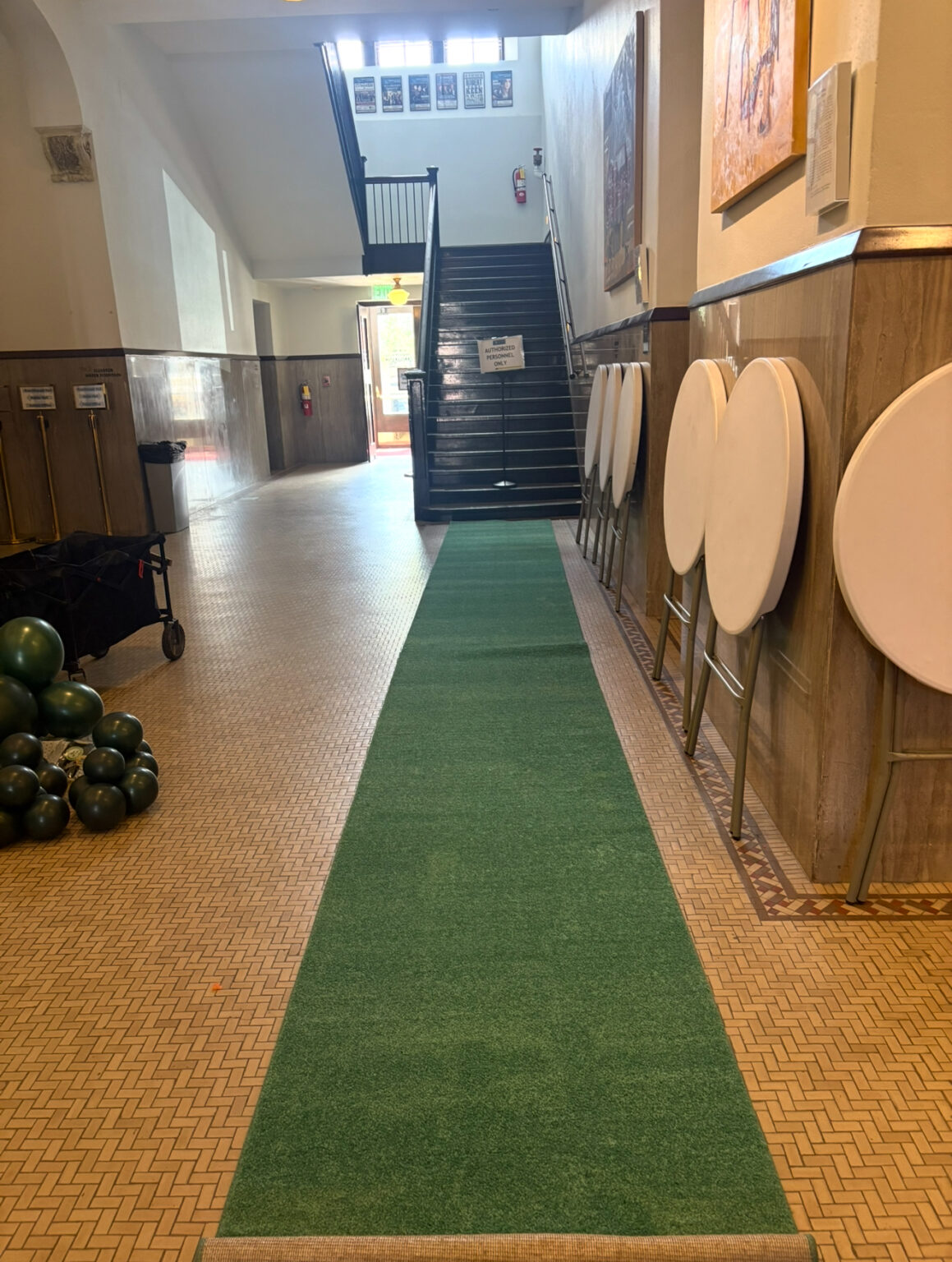 Green Carpet Rentals - Green Carpet Runner Rentals in Dallas
